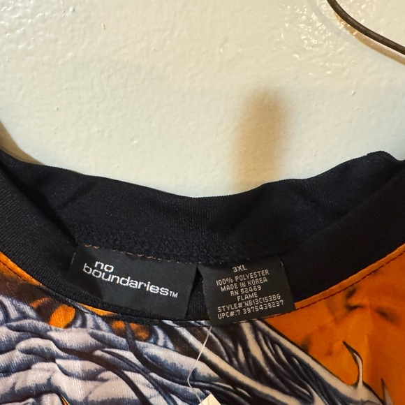 No Boundaries | Shirts | No Boundaries Graphic Tee | Poshmark